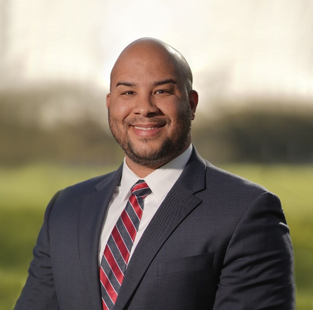 Lim Bances Realty | Hanoi S. Aquinet - Sales Associate | Realtor