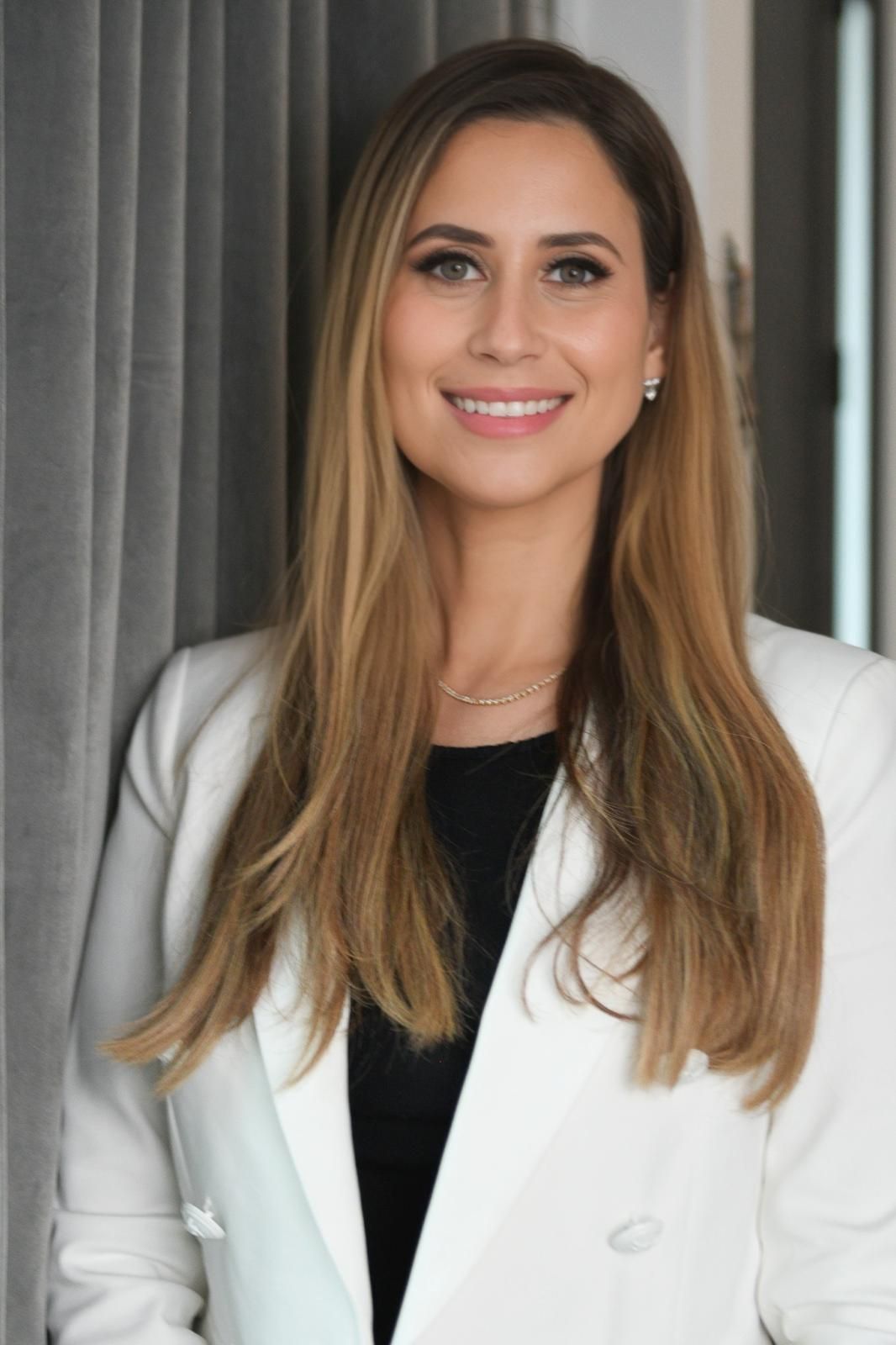 Realty Connect USA | Sarah Isaacs - Licensed Real Estate Salesperson ...