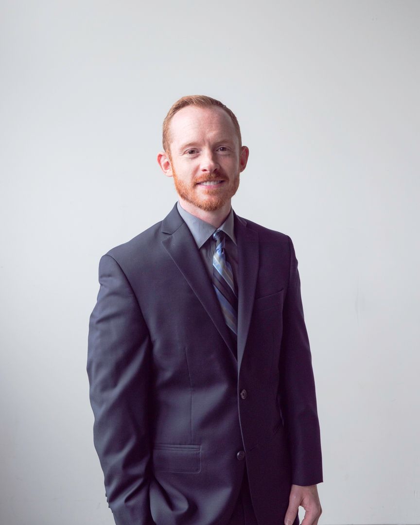 Meet the SELLING Team